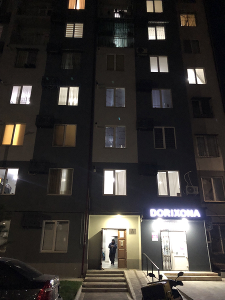 Янги Чоштепа срочно сдаётся 2х комнатная квартира метро 1