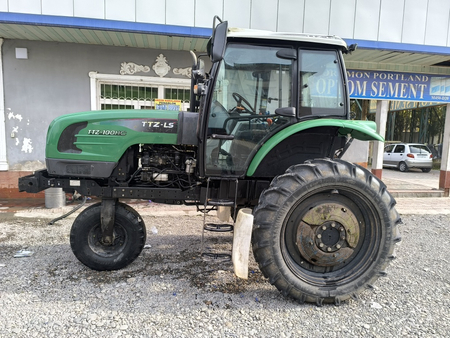TTZ 100 LS Sotiladi