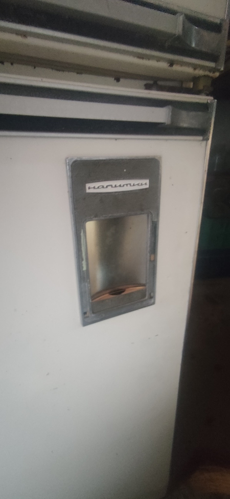 Продаю холодильник