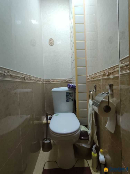 Срочно! Продается 3/2/4 квартира в Юнусабадском р-не (J 914)