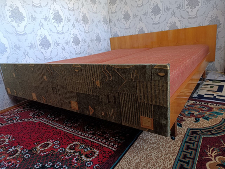 Мебель, Спальня сотилади
