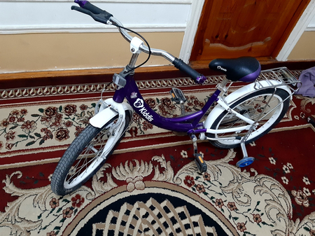 Velosiped sotiladi.Holati a\\\'lo.