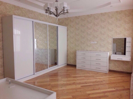 Шкафы, гардеробы, прихожие на заказ