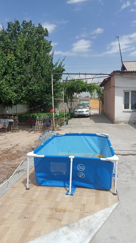 Подаётся дом .3 комнаты,участок 9,5 соток.