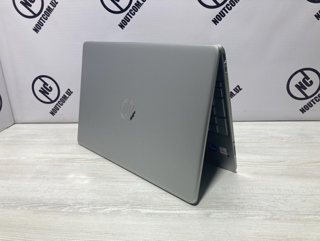 Ideal holatda Hp i5-1135G7 8/512