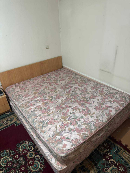 Двухспальный диван