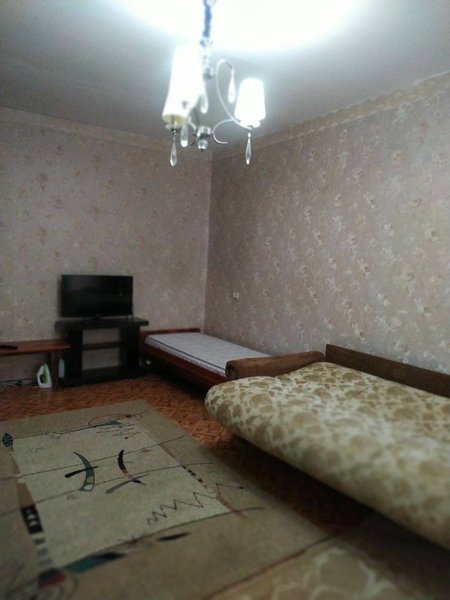 Сдается 2х ком квартира Новомосковская Стадион Старт