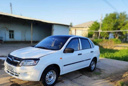 Lada granta 1.6 ideal
