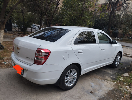Продается Кобольт Белый автомат коробка