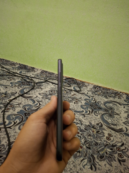Faqat oladiganlar telefon qilsin!!