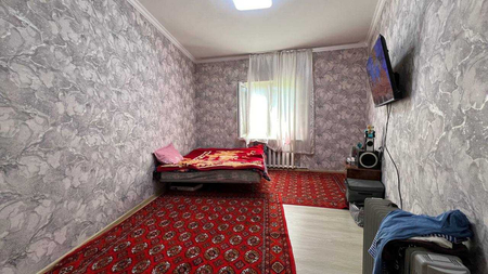 Продается квартира 4/2/5. Мирабадский р-н. Саракулька.