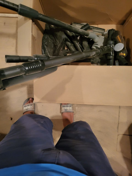 3 ta pilisos rabochiy bitta turbasi yertilgan boldi