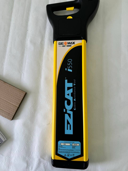 Ezicat i550 AA (LR6)