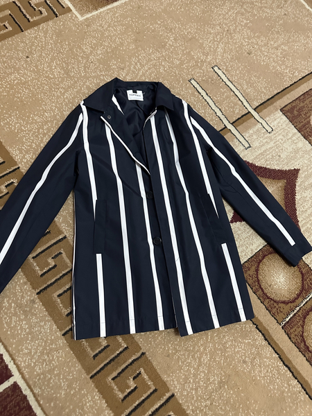 Плащь от бренда topman