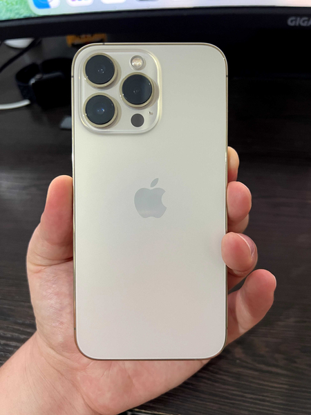 Идеал iPhone 13 Pro Gold 256 gb 86% батарейка + бонус чехол USA за $20