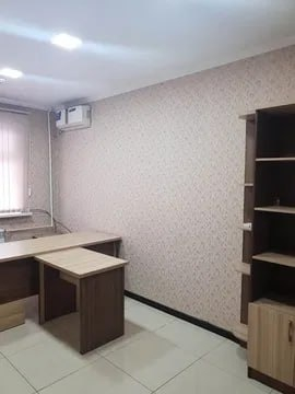 3 комнаты 88м² Ганга метро Гафура Гуляма вдоль дороги под офис