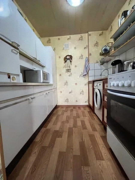 Новомосковская 
улица Окурган, 99 школа
