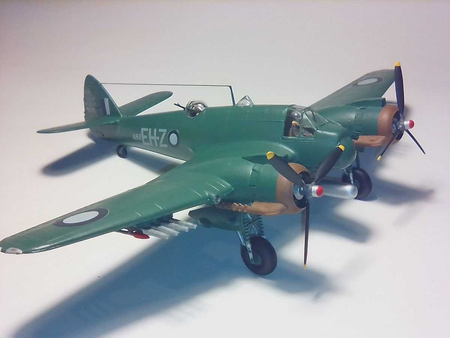 Сборная модель самолета Б-17 «Летающая крепость» (Академи 1:72)