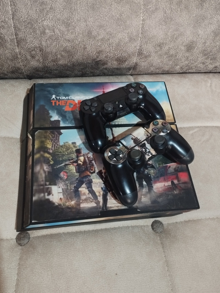 PlayStation 4 PS4