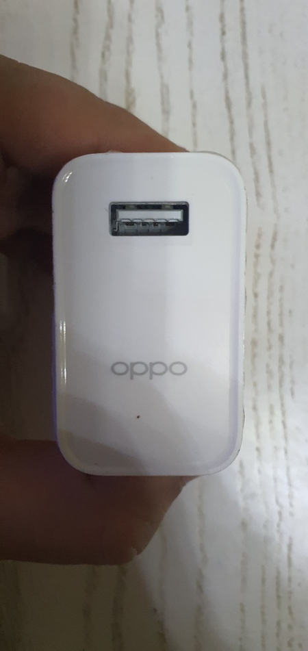 Oppo zaryadka Sotiladi arginal telfondan chiqqan