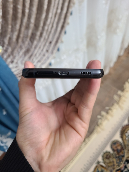 Срочно Samsung S9 64gb телефон идеальном состояние