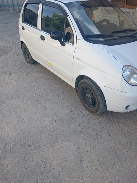 Moshina matiz sotiladi mashina soz holda