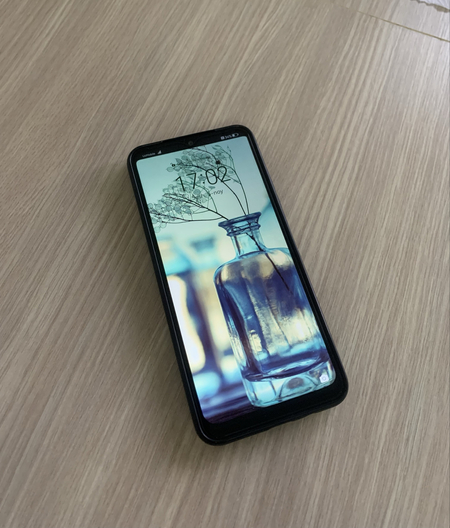 Telefon sotiladi Huawei Y61