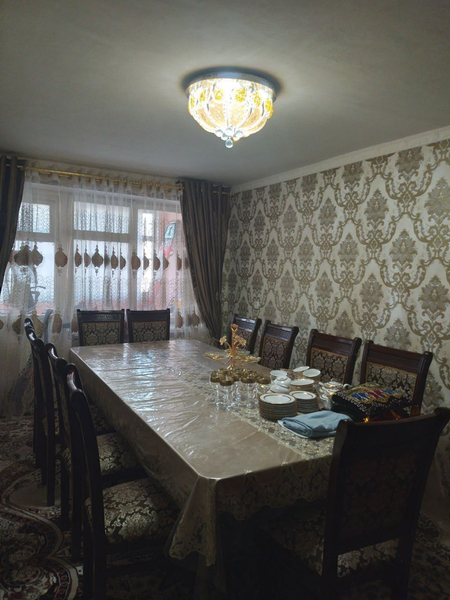 Продаётся квариира 3 комнатная