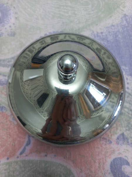 Продам крышки (из нержавейки).