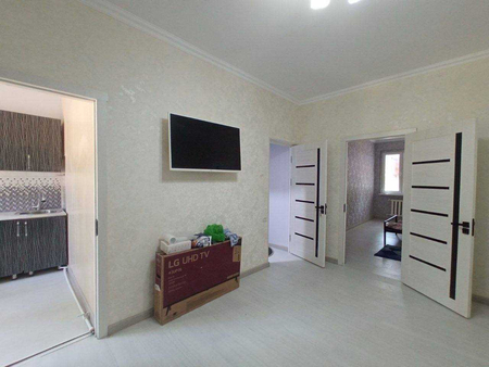 СРОЧНО !! Продается квартира в Яшнабаде 2/1/4 ( 50 кв/м ) Авиасозлар 4