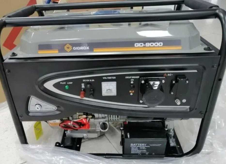 Generatorlar benzin (3 kw - 240$)   (7.5 kw - 470$)