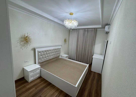 V4595 4/9/9 Ор.р: Кинотеатр Нукус 84м2 евро ремонт