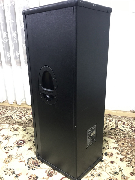 Behringer kalonka sotiladi