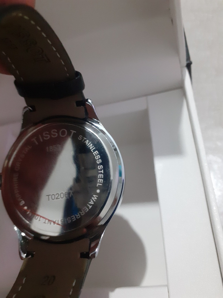 Qo'l soat Tissot yangi!!!