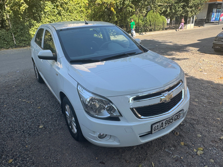 Chevrolet Cobalt 2021 4 poz