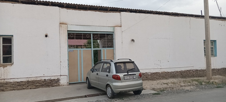 Xovli joy sotiladi