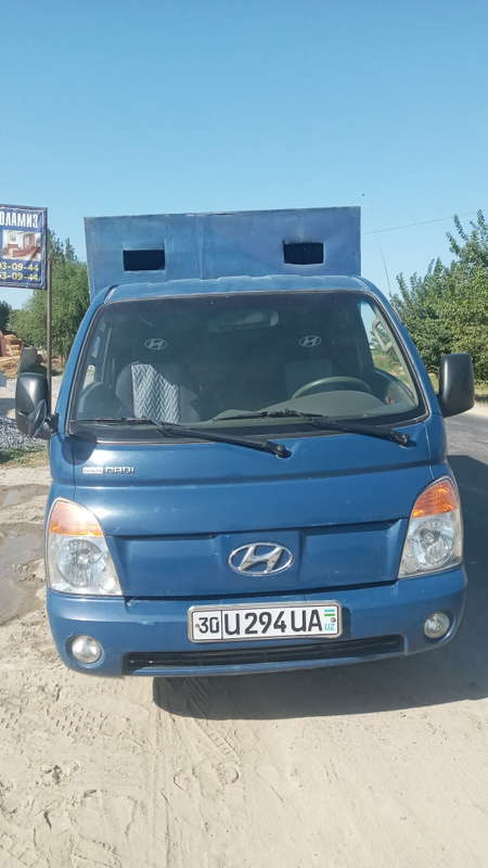 Hyundai Porter sotiladi 2011-yil