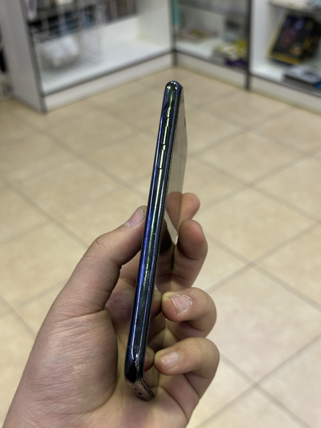 Iphone 11 pro max 255$