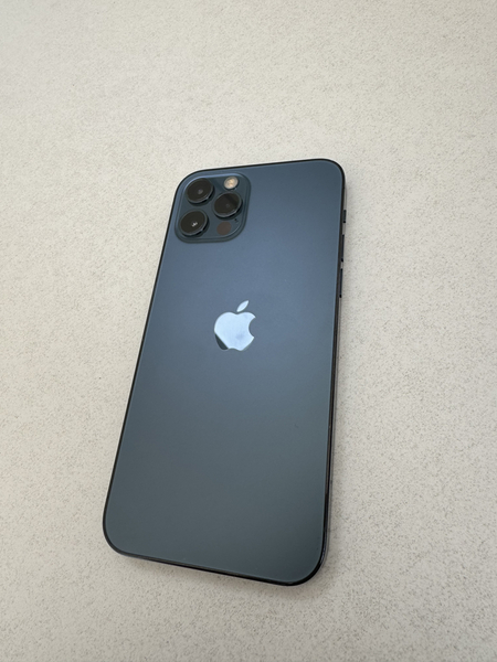 Iphone 12 pro KHA