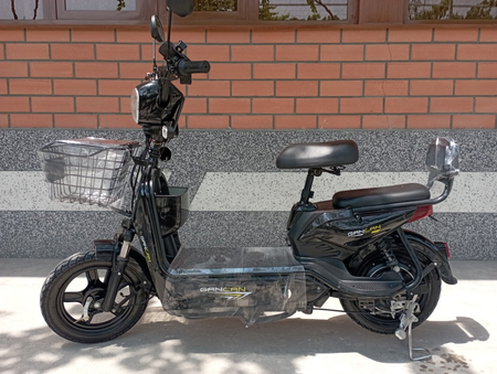 Choʻntak modell Zoʻr 400km yurgan