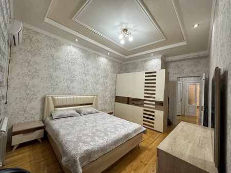 Метро Хамза Голден Хауз