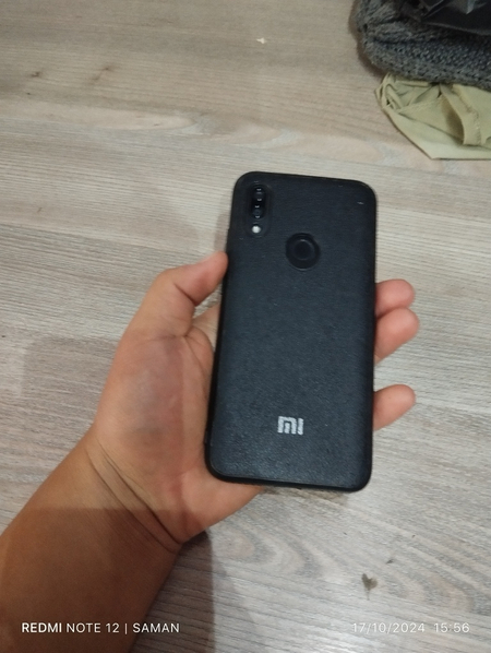 Redmi 7. Xotira 32gb.