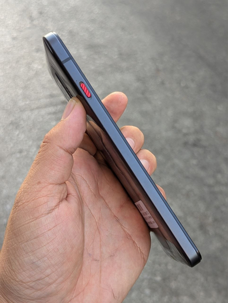 Zte redmagic 7s pro (18/512 165ghz экран)