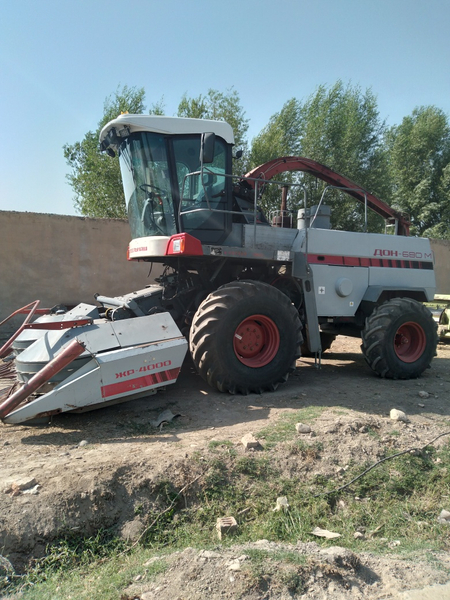 Комбайн Дон 680м