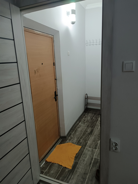 Арендага 1 хонали квартира берилади