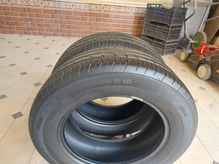 Автошины  195/65/15 для авто кобалт
