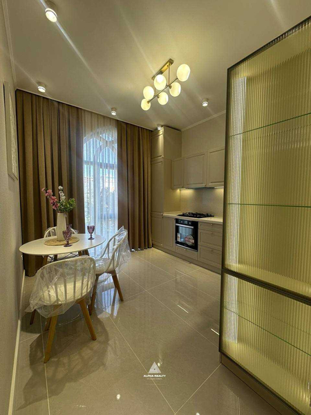 !Ozbegim development Яккасаройда 2-хонали 50м2  хонадон сотилади