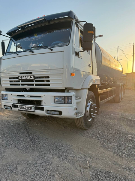 Газавоз KAMAZ 25 кубали Сотилади