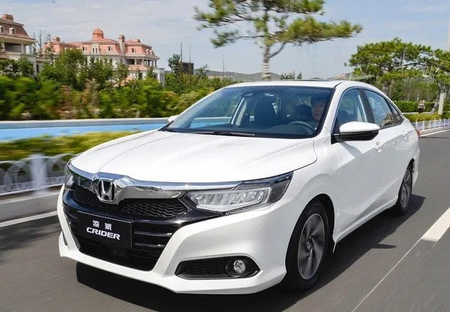 Honda Crider передий  рычаг