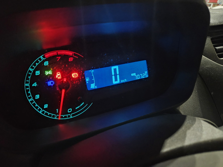 Siroshna sotlad kőbilt 2 pazisa 70000 yurgan pirabek xalol